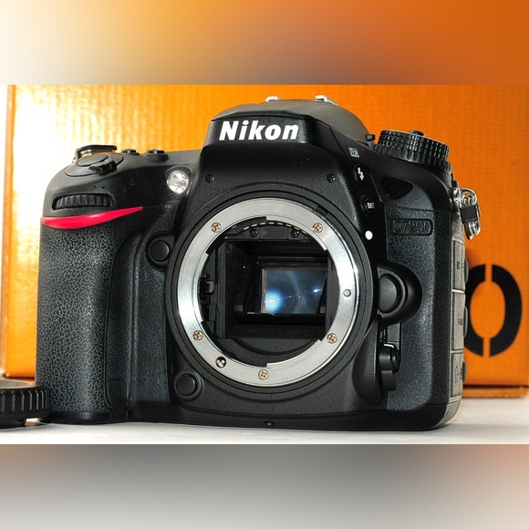 Nikon | Cameras, Photo & Video | Nikon Black Dslr Camera | Poshmark
